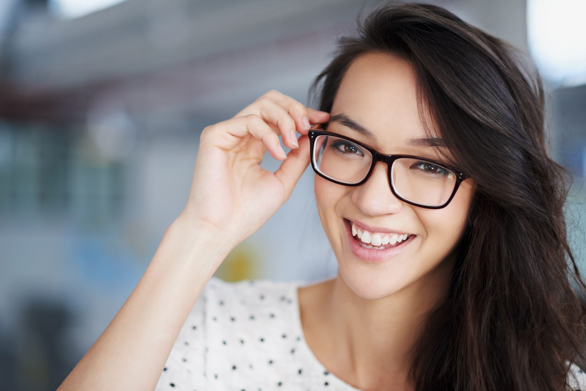How to Know If You Need Glasses - Heffington's